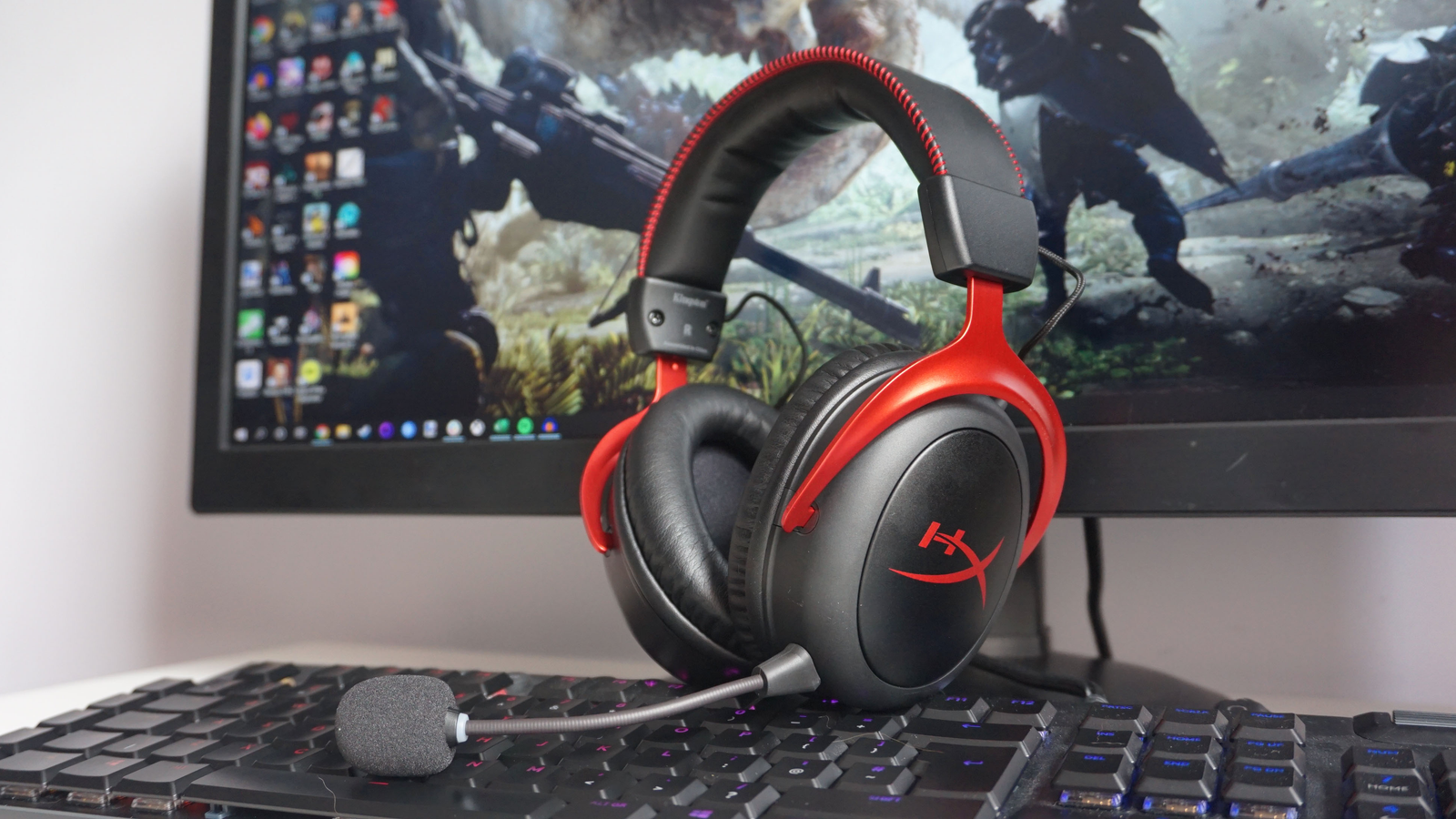 HyperX Cloud II Wireless Features, Problems & Alternatives - Hawkridge Gaming Vault